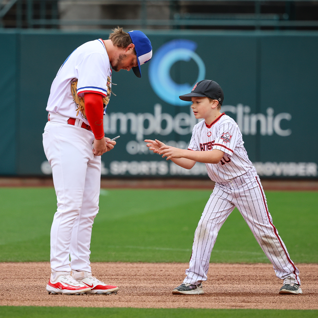 Single Game Field of Dreams